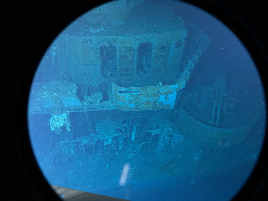 'Deepest wreck dive' reaches US WWII ship off Philippines