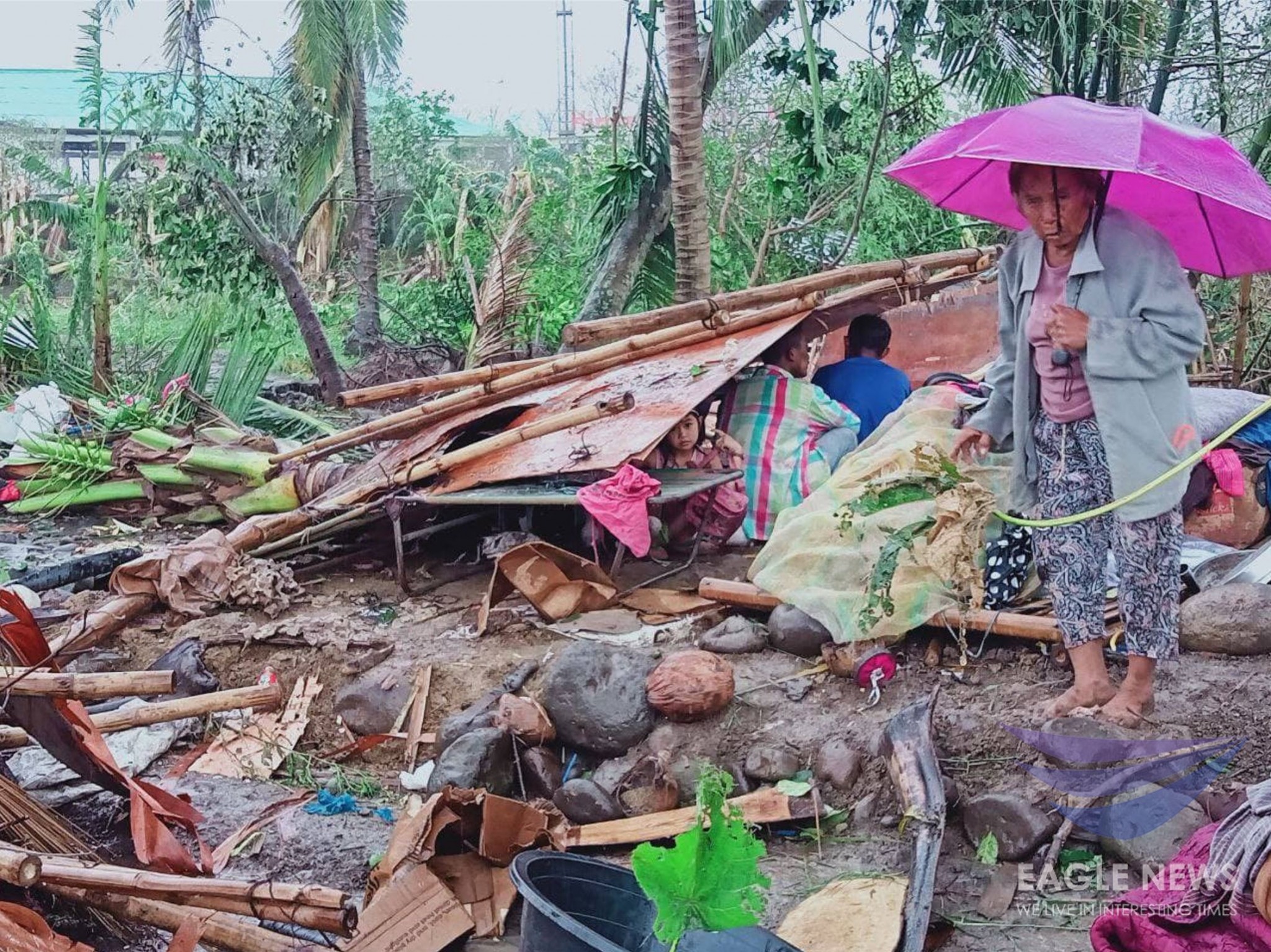 Scenes of destruction in Kabankalan, Negros Occidental in the aftermath ...