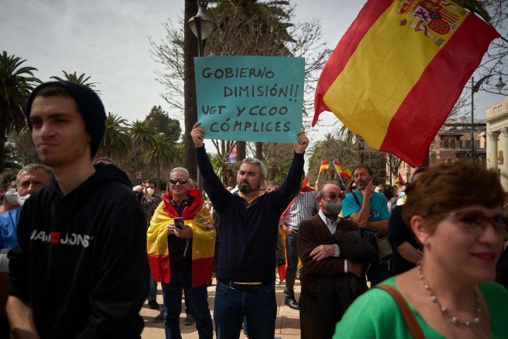 Thousands protest over soaring prices across Spain