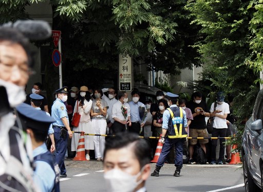 Japan mourns as body of assassinated ex-PM Abe arrives in Tokyo